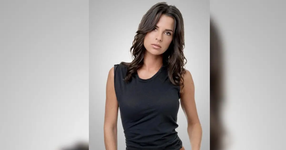 Kelly Monaco Claps Back At Disgruntled General Hospital Viewer ...